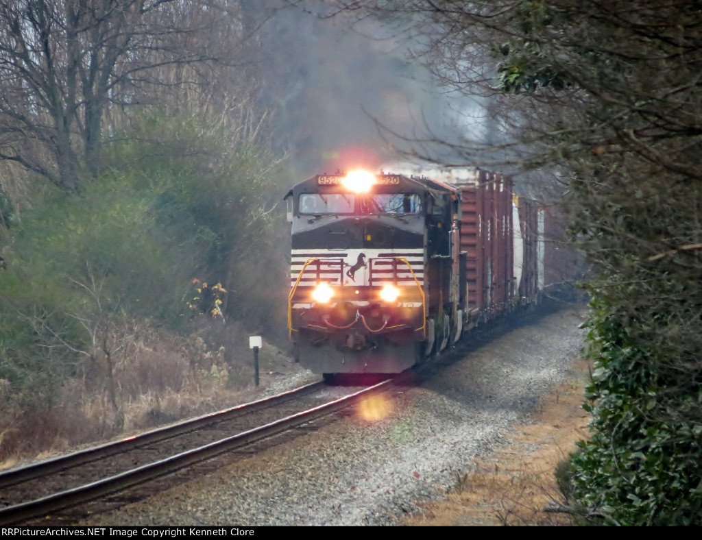 NS train #118 (Manifest) (Macon, GA - Linwood, NC) (pic 2)